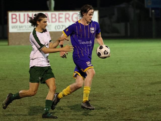 Hawks fly away with point - Central Queensland Today
