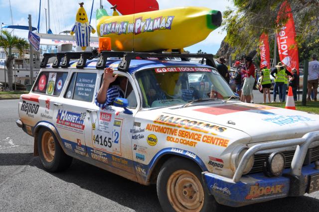 Variety Bash sets new record - Central Queensland Today