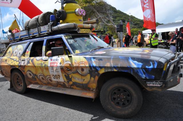 Variety Bash sets new record - Central Queensland Today