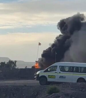 Grader fire at Curragh mine - Central Queensland Today